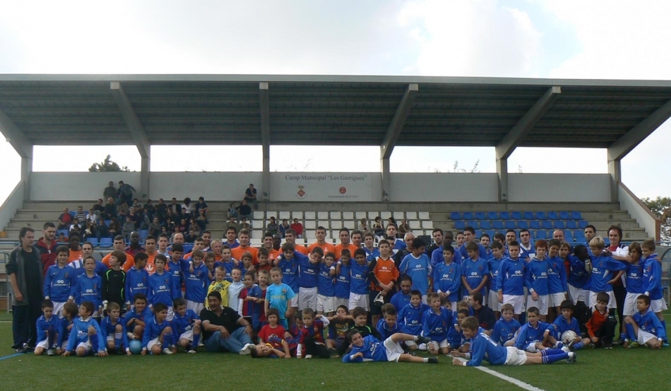 La UE Calaf presenta els 120 jugadors que defensaran el club aquesta ...