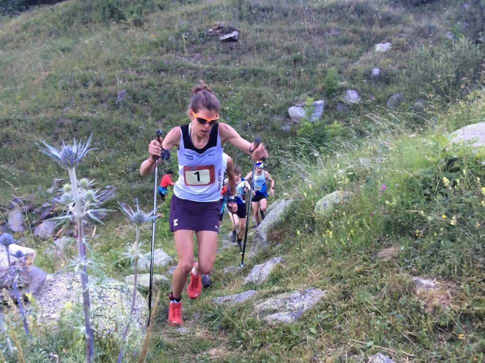 Laura Orgué vola als Pirineus per guanyar la Vertical Cabanera